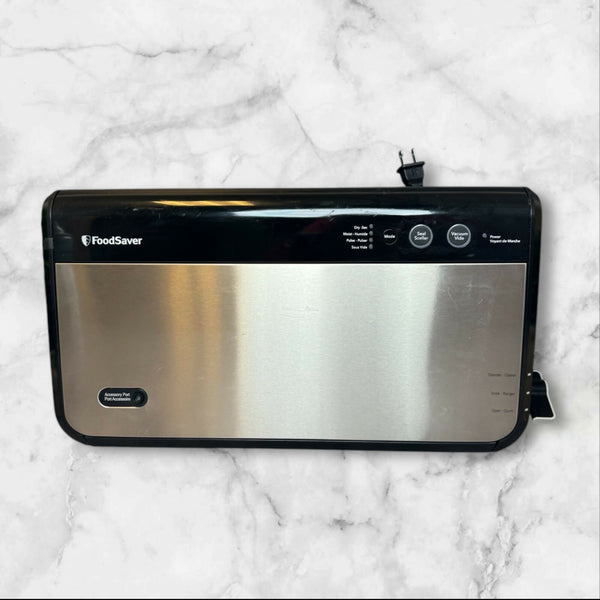 FoodSaver FM2900 Vacuum Sealer Machine | Kitchen Switchen Resale